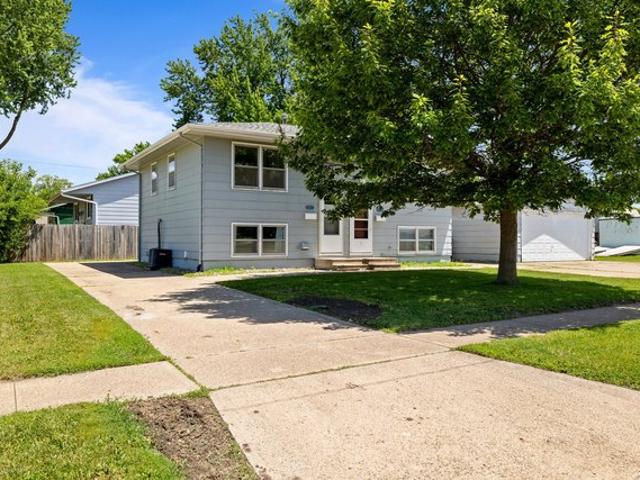 121 NW State St, Ankeny, IA 50023