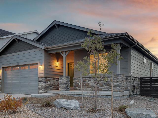 121 S Vandriver Way, Aurora, CO 80018 | MLS #4902