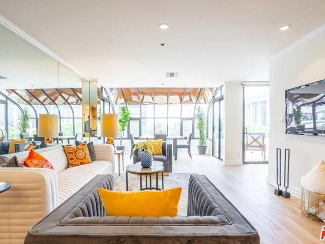 121 S Hope St 513, Los Angeles, CA