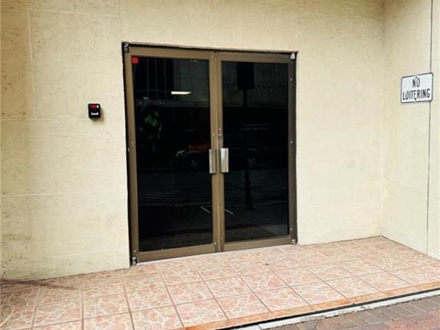 121 S Main 201