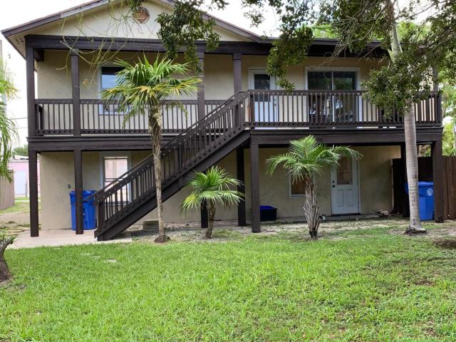 121 S Oak St, Lantana, FL 33462 | MLS #R11169 | Compass