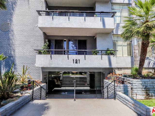 121 S Palm Drive 404