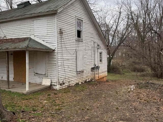 121 Saluda Street