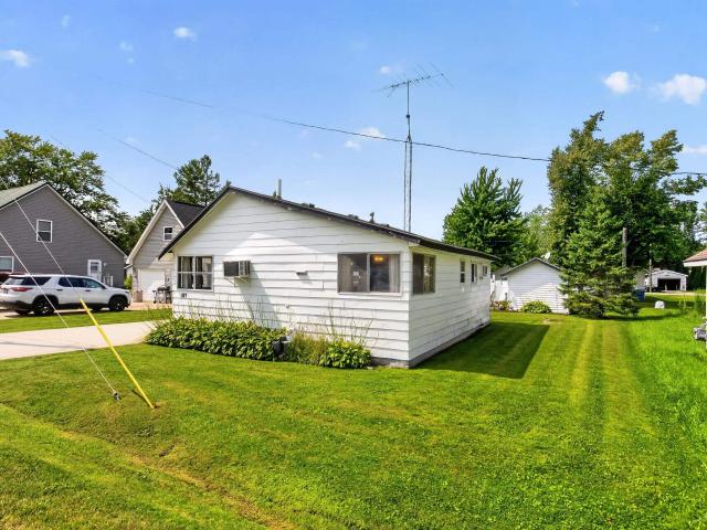121 Sandpiper Avenue