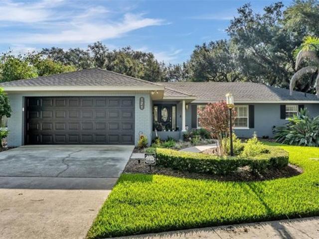 121 Shadow Ln, Lakeland, FL 33813