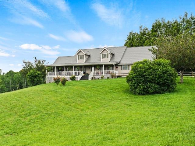 121 Shady Oaks Lane