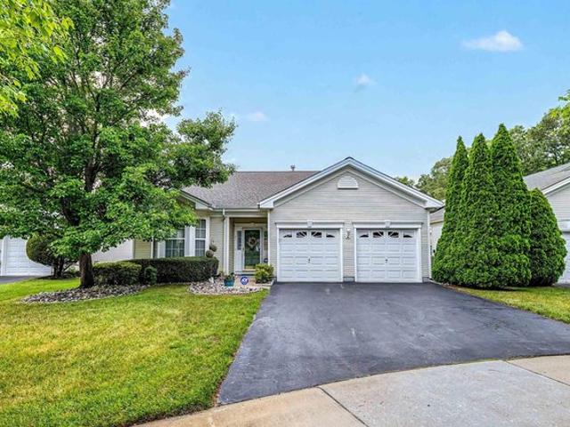 121 Sheffield Ct, Galloway Township, NJ 08205
