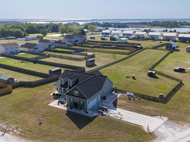 121 Shell Rock Circle