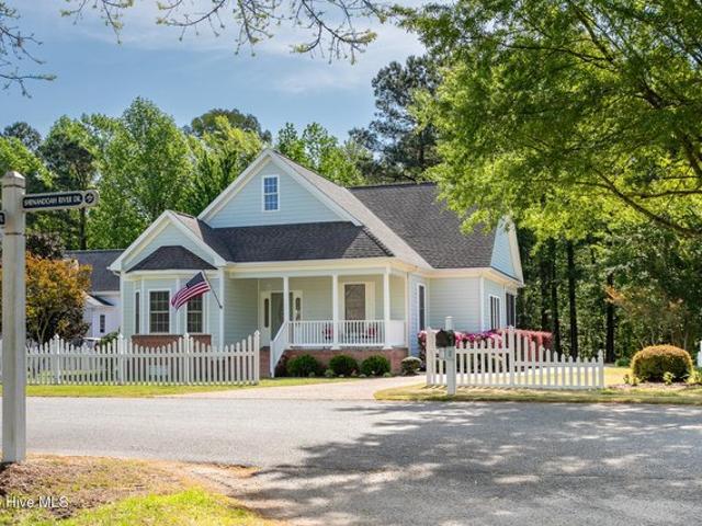 121 Shenandoah River Dr, Hertford, NC 27944