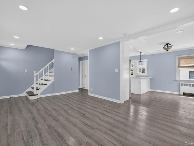 121 Sheridan Avenue