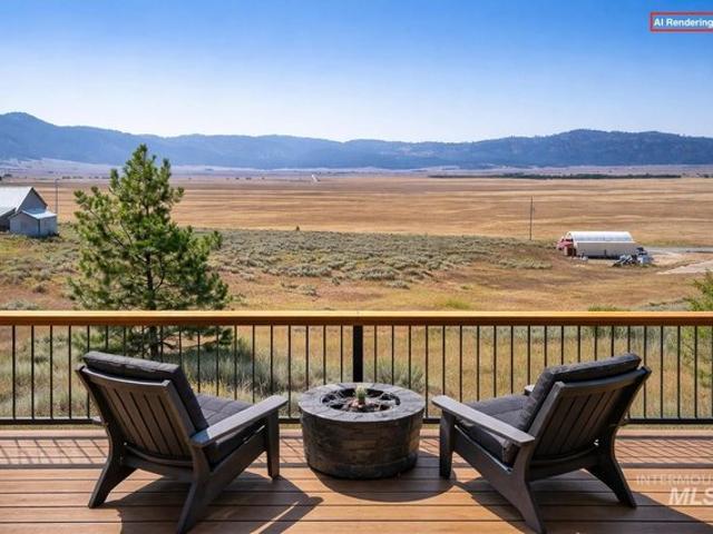 121 Skidoo Pl, Cascade, ID 83611