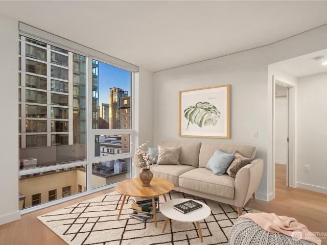 121 Stewart Street # 1308