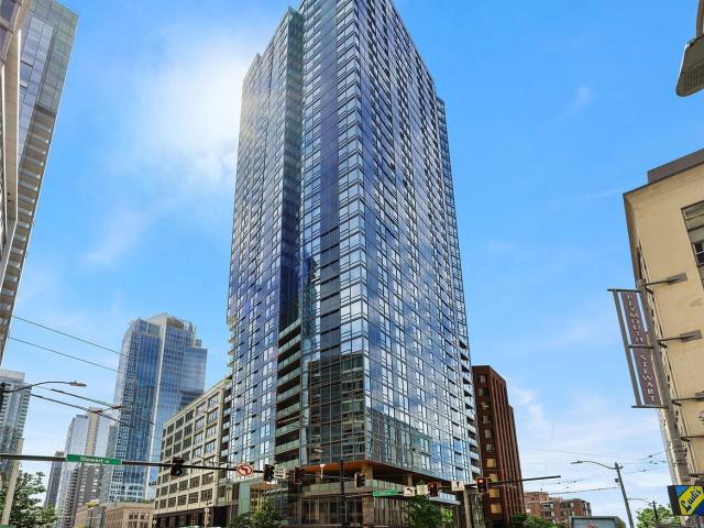 121 Stewart Street # 908