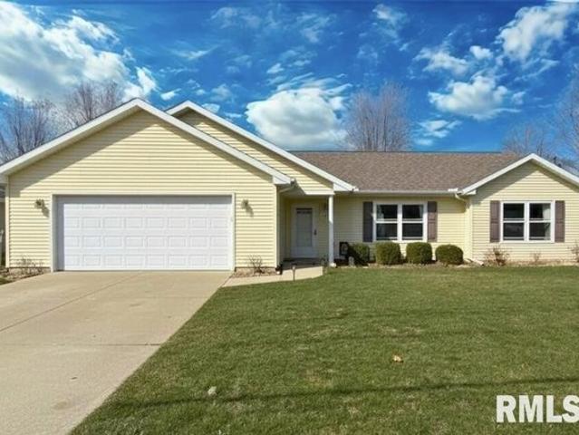 121 Stoneman St, East Peoria, IL 61611
