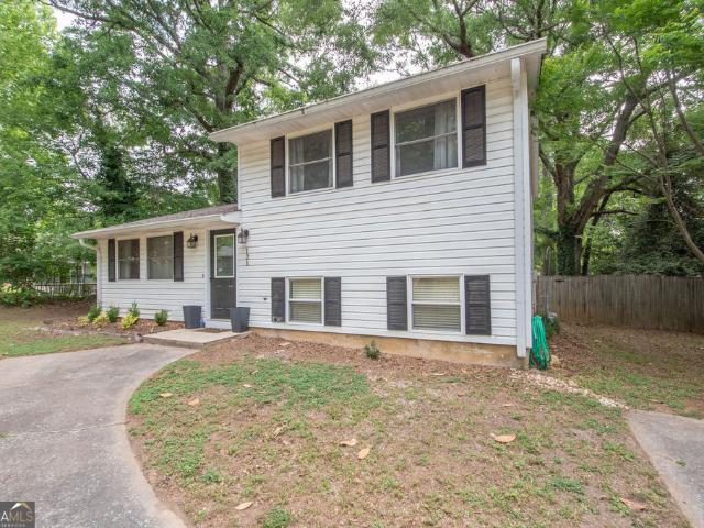 121 Sweetgum Road