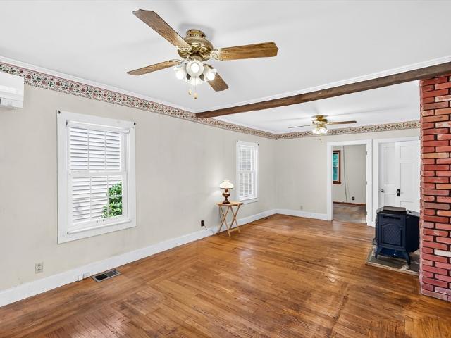 121 Poplar St