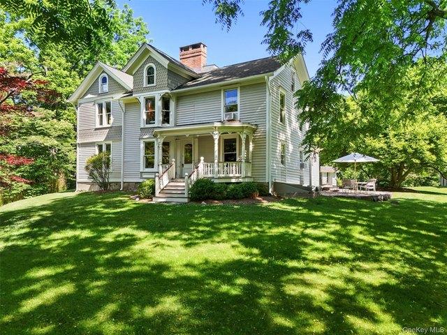 121 Post Office Rd, South Salem, NY 10590