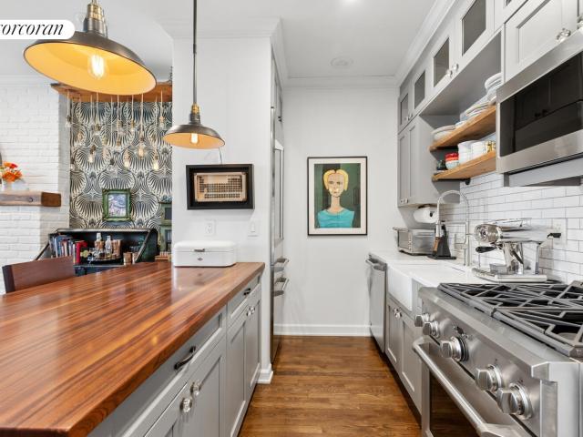 121 Pacific Street, Unit A3B | Compass