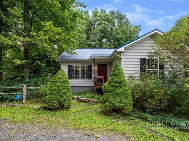 121 Peace Hill Rd, Fleetwood, NC 28626
