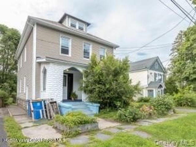 121 Pine Grove Ave, Kingston, NY 12401
