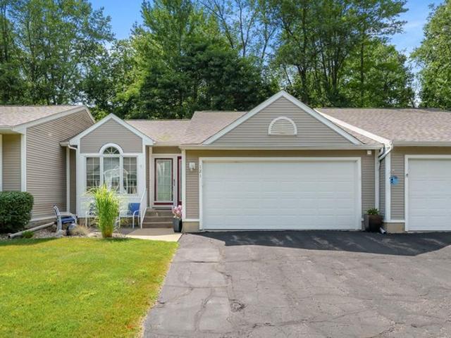 121 Pinegrove Dr, Battle Creek, MI 49015