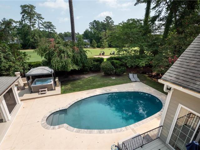 121 Pinewood RD