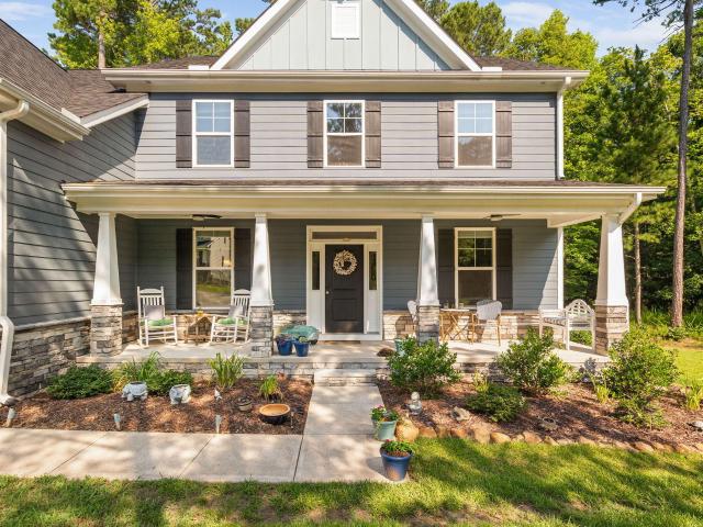 121 Roundrock Lane