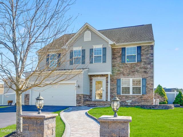 121 Rockrimmon Boulevard