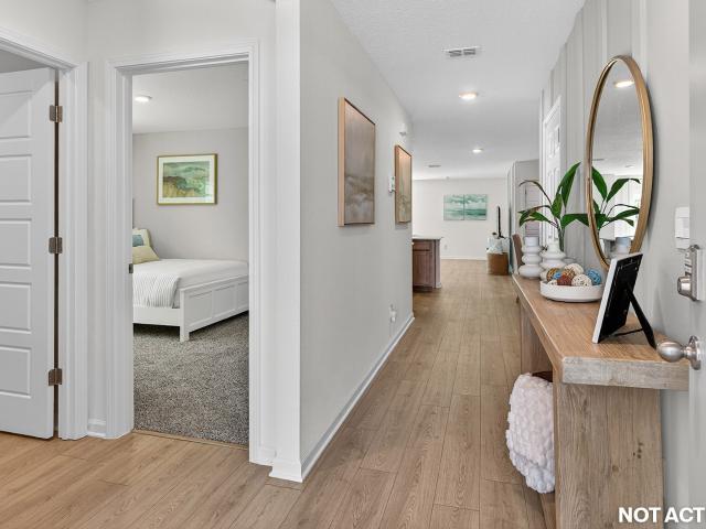 121 Red Oak Court