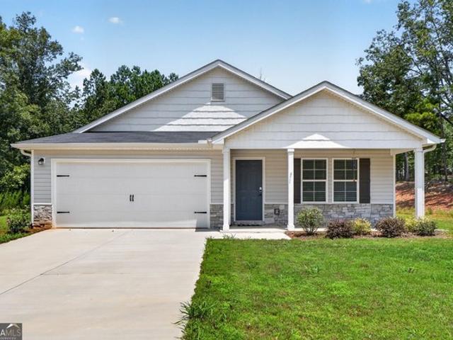 121 Red Oak Dr, Barnesville, GA 30204