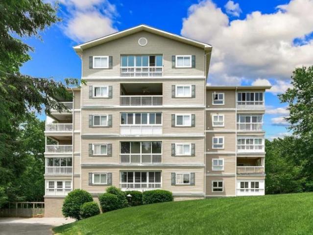 121 River St #2C, Hiawassee, GA 30546