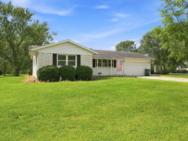121 Riverside Court