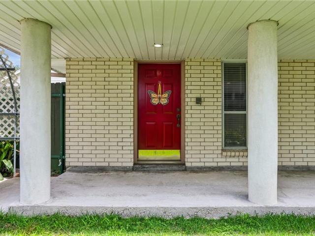 121 Ridgeway Drive