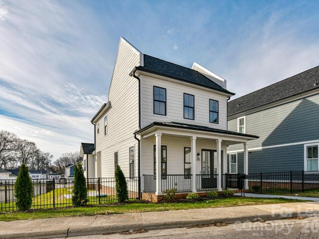 121 W F Street
