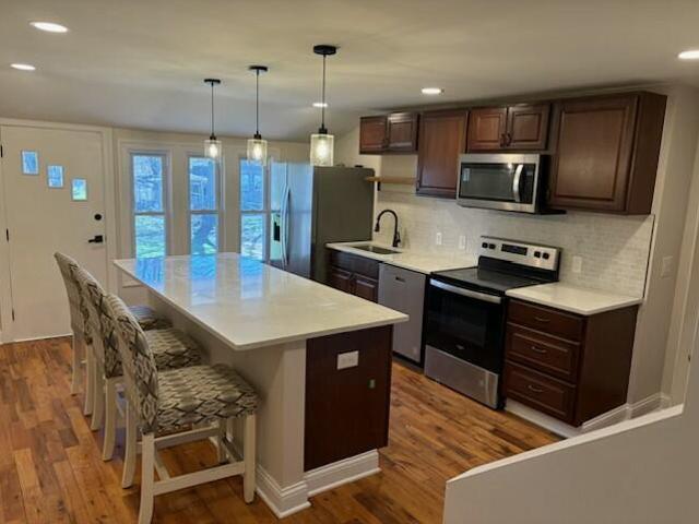 121 W High Street