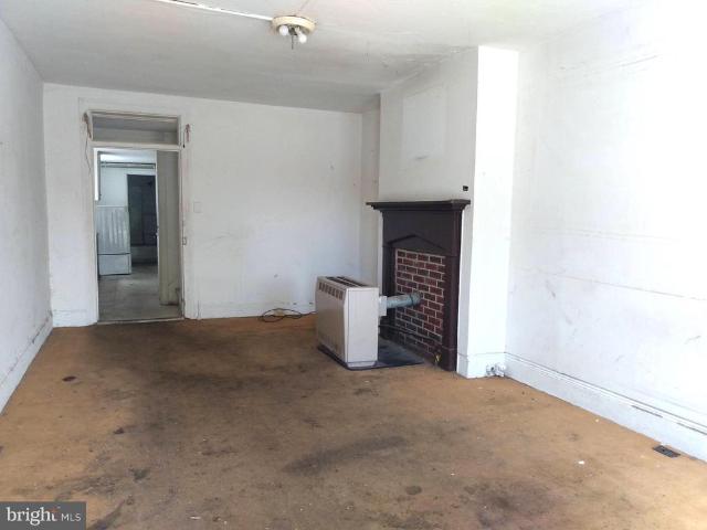 121 W King Street