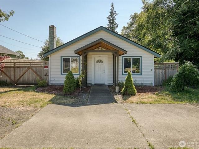 121 W Marion St, Aberdeen, WA 98520