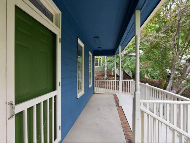 121 Waverly Forest Lane