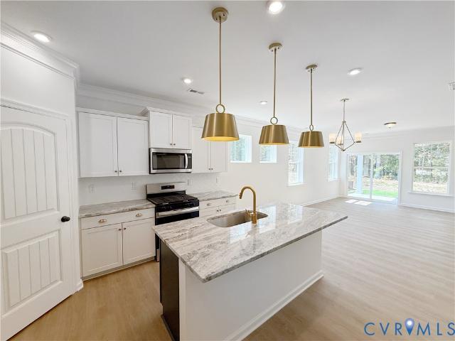 121 Wax Myrtle Dr, Williamsburg, VA 23185 | MLS #2609 | Compass