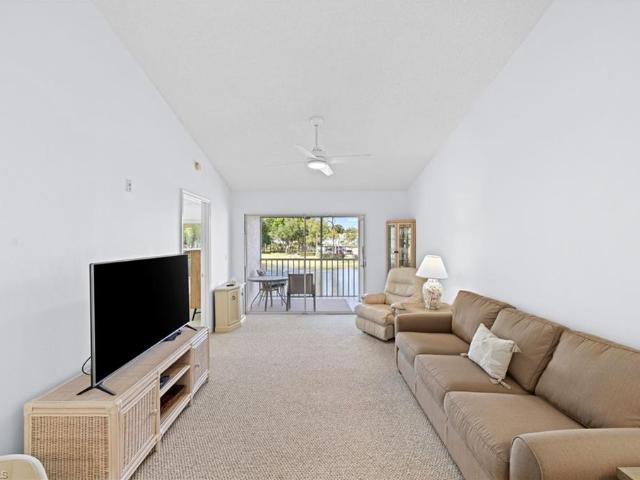 121 Wading Bird Cir, Unit B201, Naples, FL 34110 | MLS #226010
