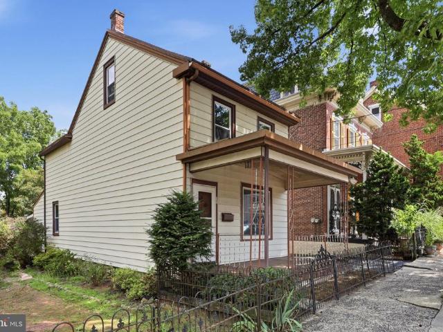 121 Walnut Street