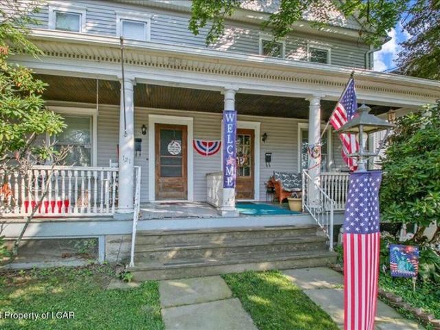 121 Warren St, West Pittston, PA 18643