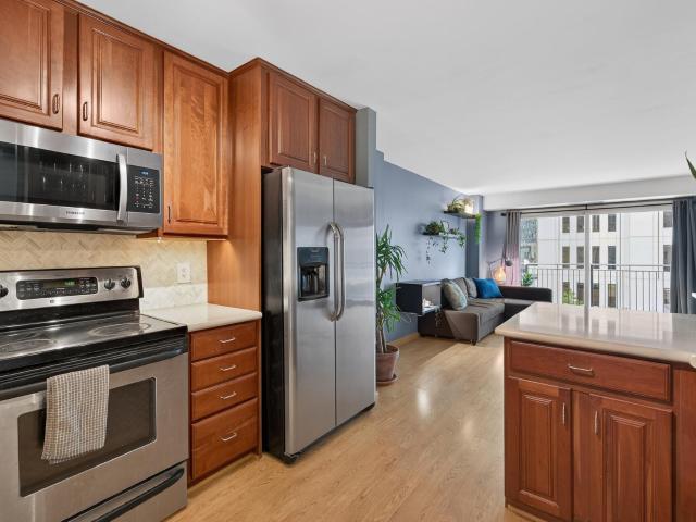 121 Washington Avenue S # 505