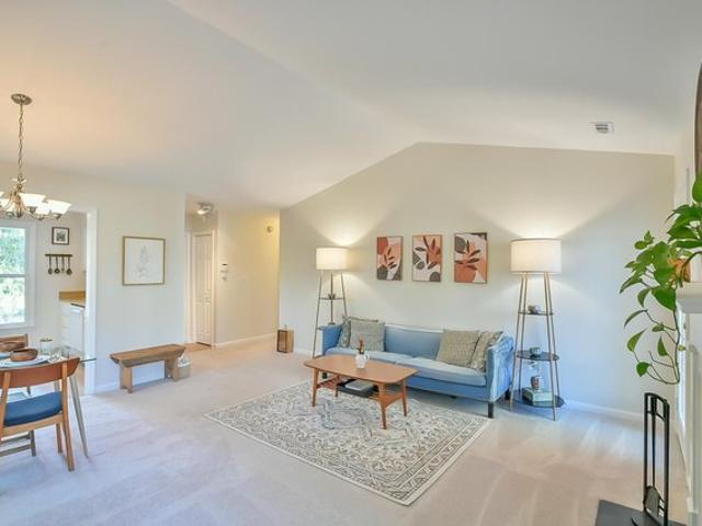 121 Weathersfield Dr, Durham, NC 27713