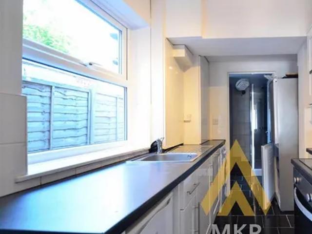 121 Westminster Road, Stirchley, B29 7RN, United Kingdom | 4 bed townhouse for rent #167644489 | Rentberry
