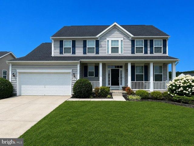121 Tarkay Pl, Martinsburg, WV 25403