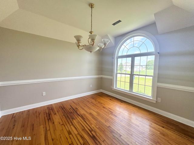 121 Terrilynn Way