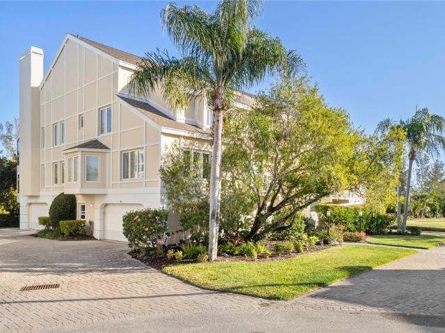 121 Tidy Island Blvd, Bradenton, FL 34210 | MLS #A4679 | Compass