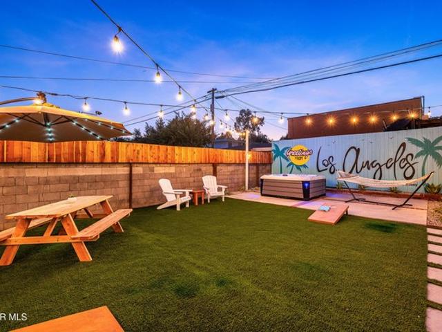 12247 Cedar Ave, Hawthorne, CA 90250
