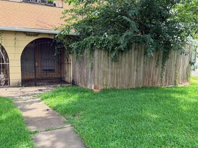 12246 Wild Pine Dr Unit C, Houston, TX 77039
